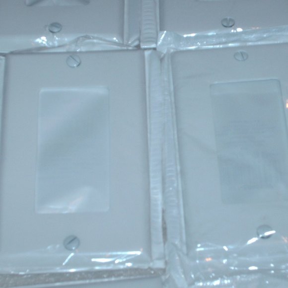 Accents | Lot Of 14 Plastic Light Switch Face Plate Covers | Poshmark